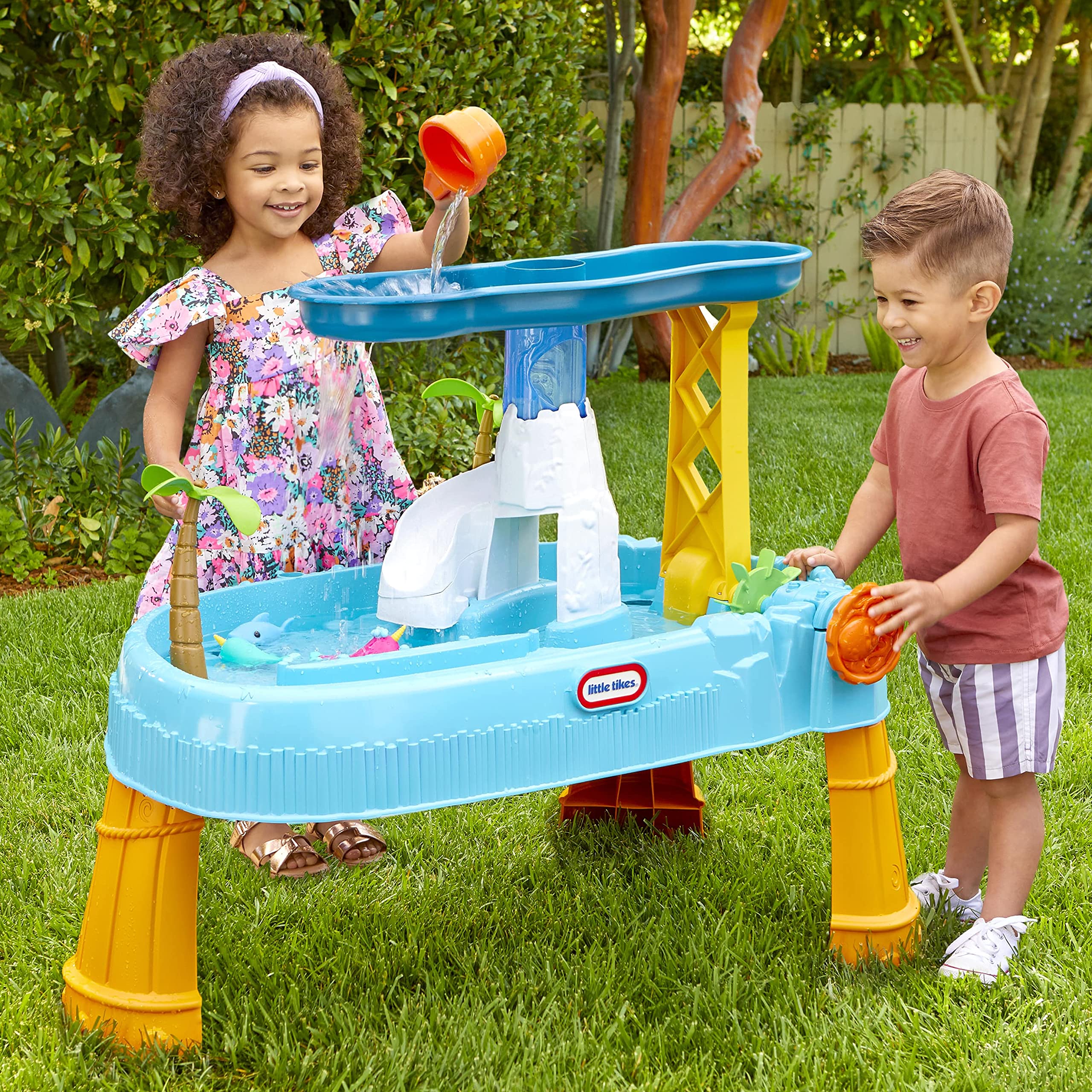 Little Tikes Kids Waterfall Island Water Activity Play Table Set with Accessories, Outdoor, for Boys and Girls Ages 2-5 Years