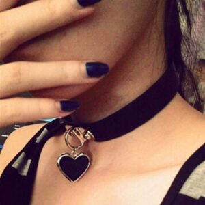 evild punk leather choker black pu collar choker heart circle pendant gothic chokers rock adjustable choker necklace for women (circle)