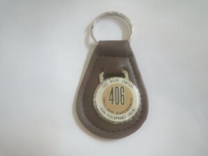 1962 1963 1964 galaxie 406 high performance engine logo leather keychain - brown