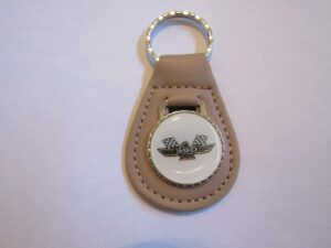 1962 1963 1964 galaxie 390 bird fender emblem leather keychain - beige