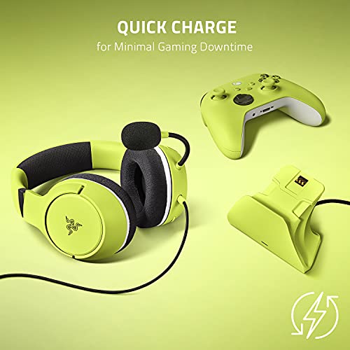 Razer Universal Quick Charging Stand - Quick Charger for Xbox Controllers (Universal Compatibility, Magnetic Contact System, Matches Your Xbox Controller, One-Handed Navigation) Yellow