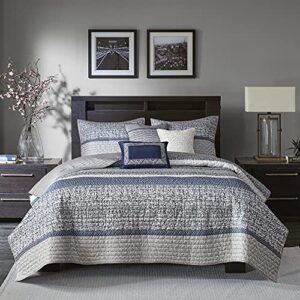 madison park king quilt set lustrous jacquard & glitter accent coverlet set for king size bed - all season, lightweight king quilt set, shams, decorative pillow, king/cal king chevron grey/navy