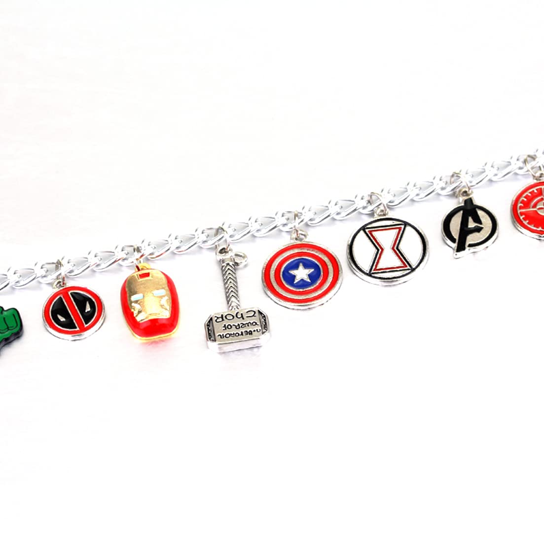 Tahget Super Heroes Charm Bracelet Gifts Fantastic Fans' Collectible Jewelry Merchandise Avenger super hero hulk loki ironmen