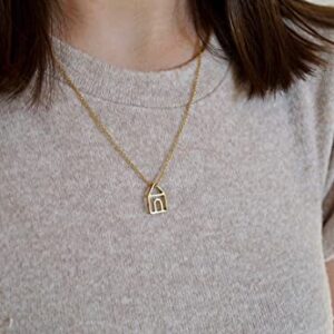 VIROMY Delicate Gold House Pendant Necklace for Women 14K Gold Filled Dainty House Charm Necklace Minimalist Everyday Jewelry for Women