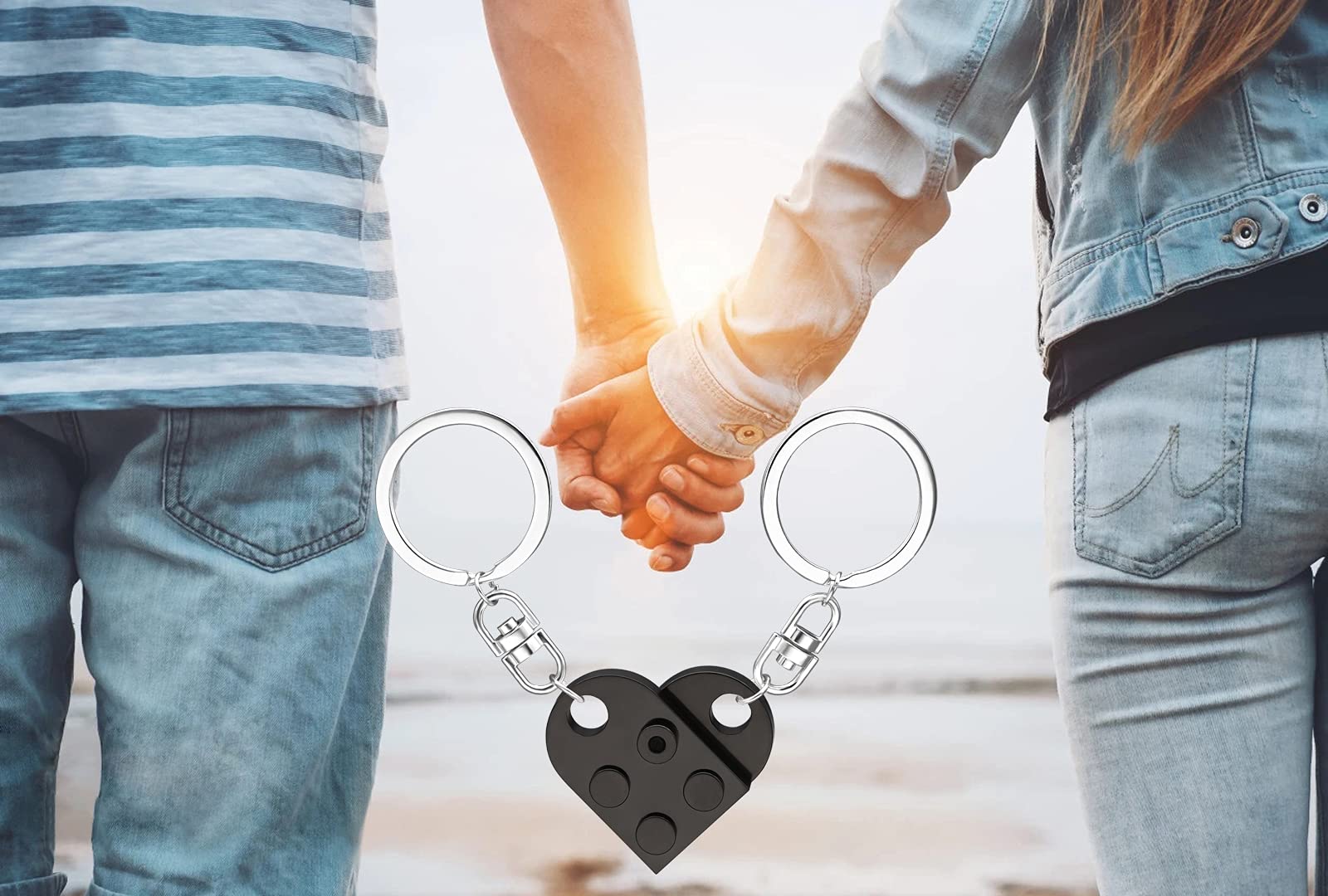 LGOUYGG Matching Brick Keychain for Couples, Cute Heart Shape Keychains Set, Sweet Gifts for Girlfriend Boyfriend Friendship (Black)