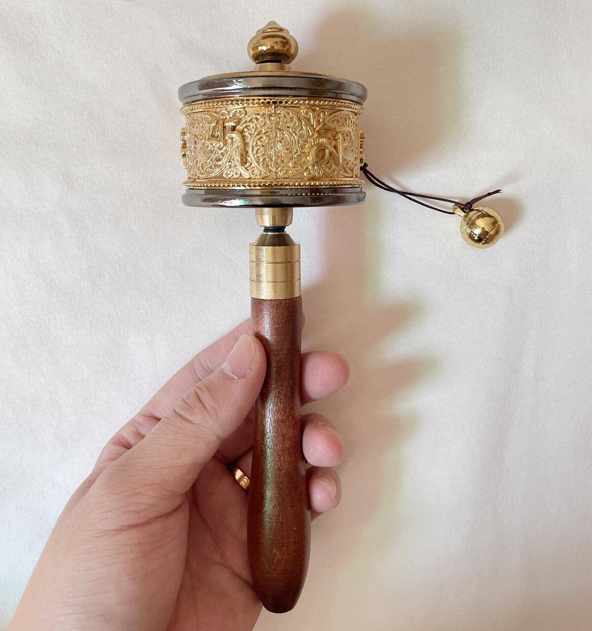 Copper Hand Held Prayer Wheel with Tibetan Buddhist Six-Character Truth Premium Buddha Scriptures, Wooden Handle Prayer Wheel for Praying, blessing, Meditation, Healing, Relaxing, Yoga