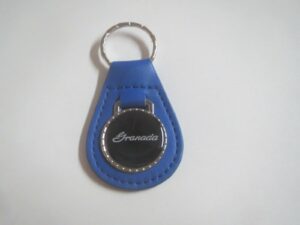 1975 1976 1977 1978 1979 1980 1981 1982 granada script logo leather keychain - dark blue