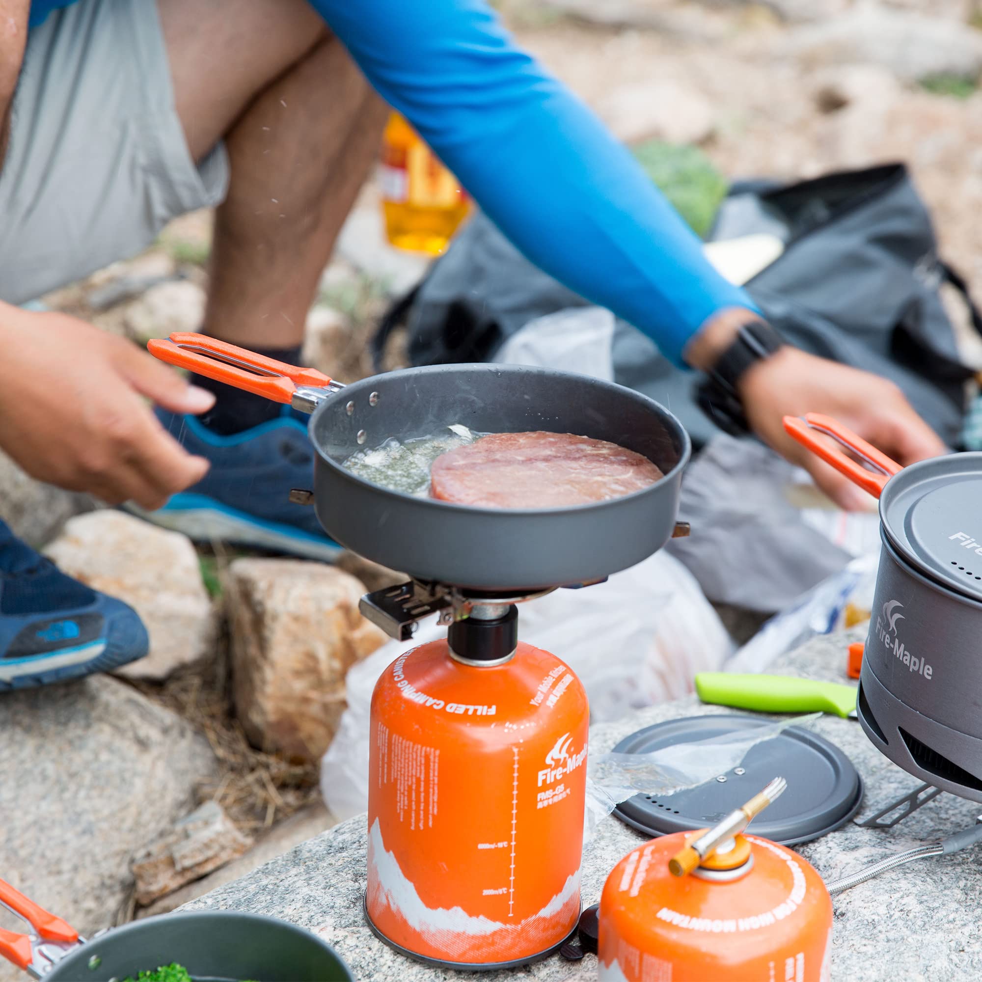 Fire-Maple 7.6 Inch Camping Frying Pan w/Nonstick Coating | Durable Lightweight Camping Skillet for Cooking Egg Steak | Outdoor Kitchen Equipment Gear | Portable Backpacking Cooking Pan