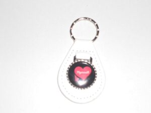 1967 1968 1969 1970 fury vip barracuda valiant heart logo leather keychain - white