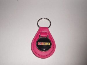 1965 1966 1967 1968 olds 442 4-4-2 tri color logo leather keychain - magenta