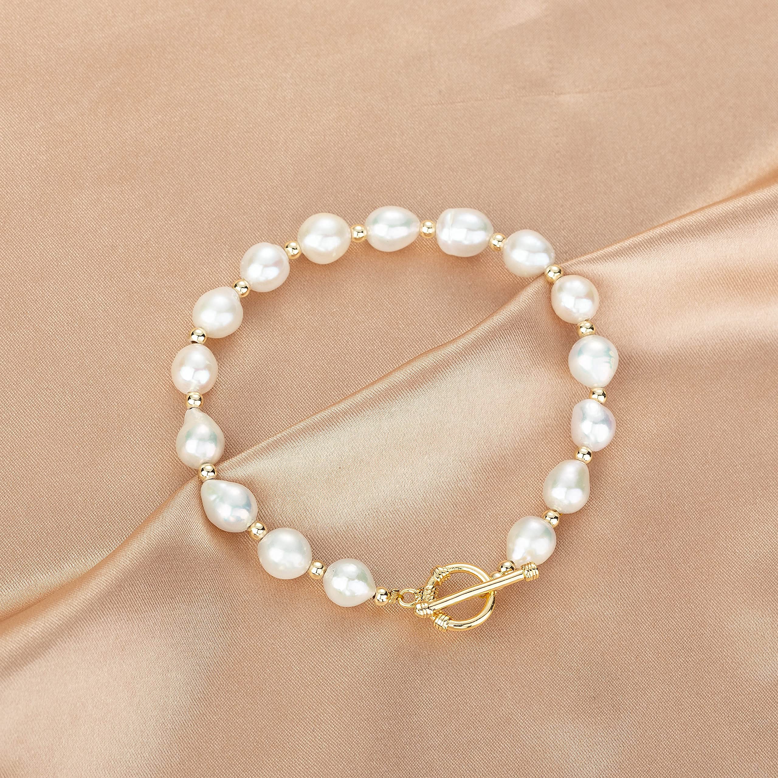 KVLmoze Pearl Bracelet 6mm Handpicked Pearl Chain 18k Gold Plated Delicate Vintage Y2k Jewelry Gifts for Mom Women Girls