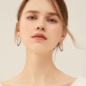 3 Pairs 14K Gold Plated Heart Hoop Earrings, Simple Large and Small Heart Hoop Earrings for Women, 3 Sizes Cute Huggies Earrings for Women Girs present, 1.3cm/2cm/3cm.