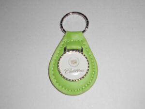 eldorado seville deville fleetwood calais allante logo leather keychain - bright green