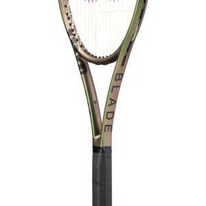 Wilson Blade 98 (18x20) v8 Tennis Racquet (4_3/8)