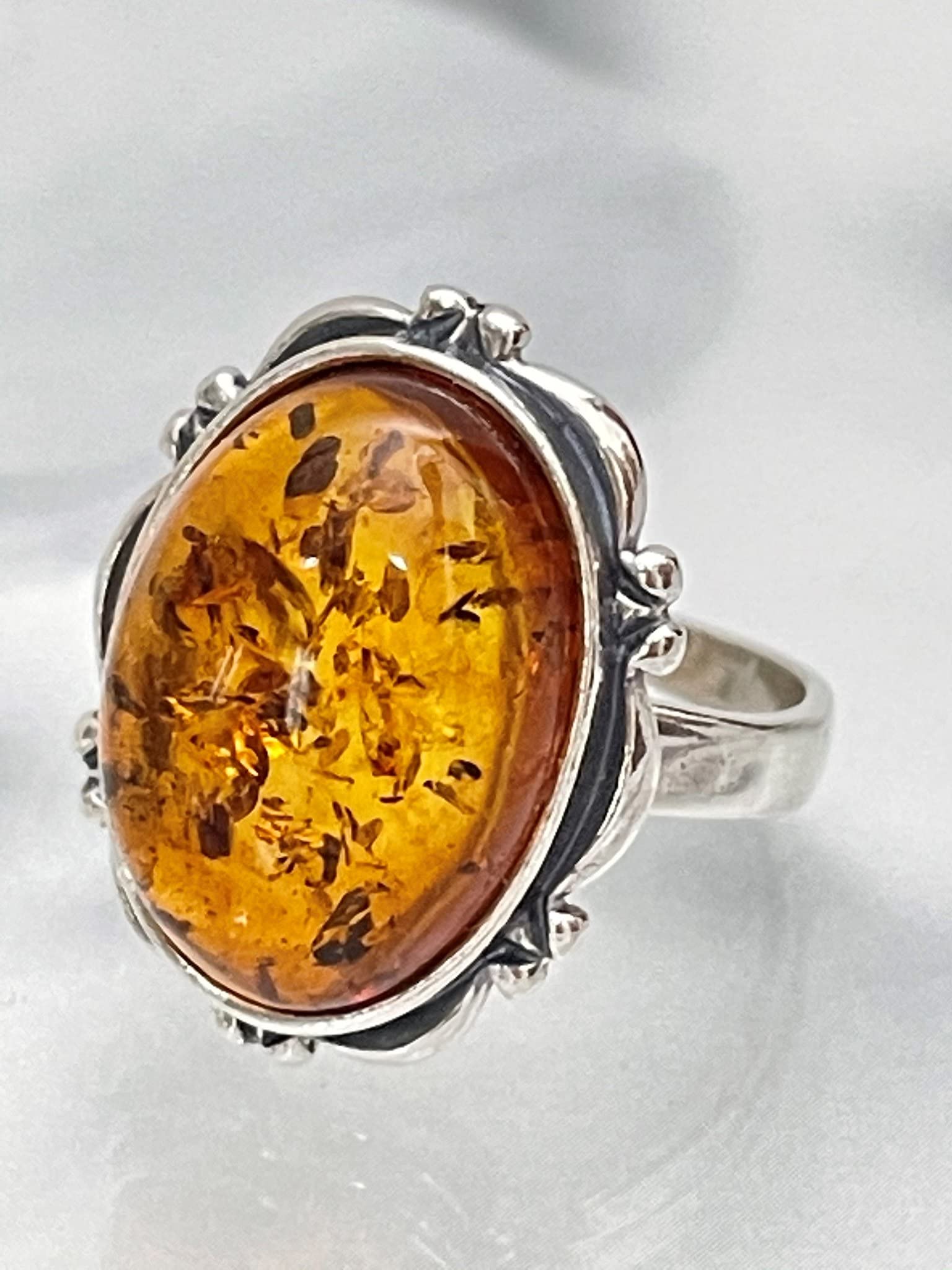 Gift Shoppe By Nina Natural Baltic Honey Amber And Sterling Silver Ring. Vintage Oval Amber Ring (6)