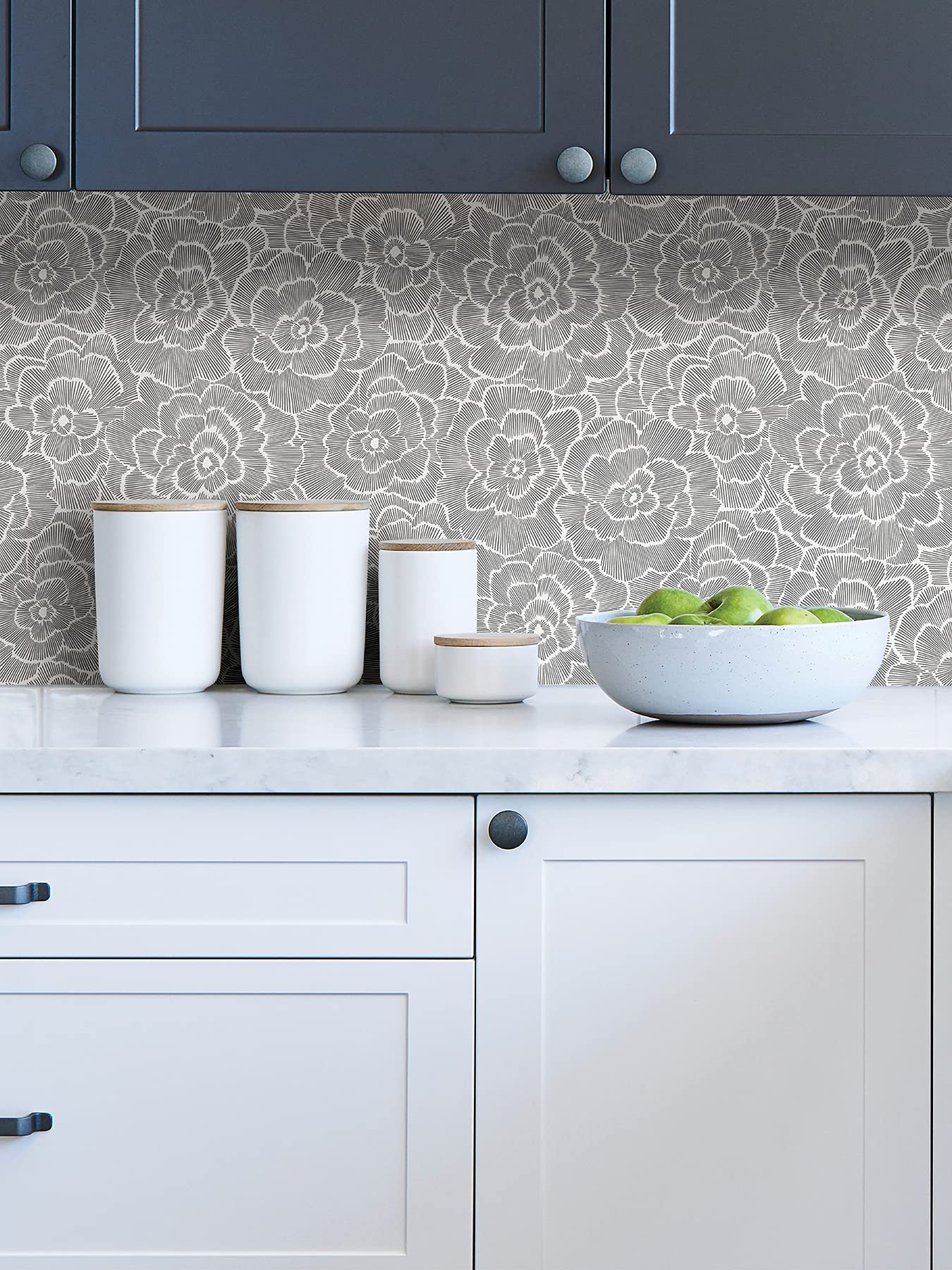 NuWallpaper NUS4047 Charcoal Saraya Peel & Stick Wallpaper, Grey