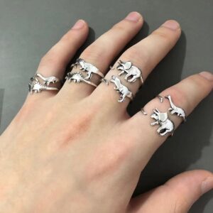 COLORFUL BLING 4PCS Dinosaur Rings Cute Tyrannosaurus Triceratops Adjustable Rings Jurassic Era Dinosaur Ring Knuckle Band Jewelry for Women-Set