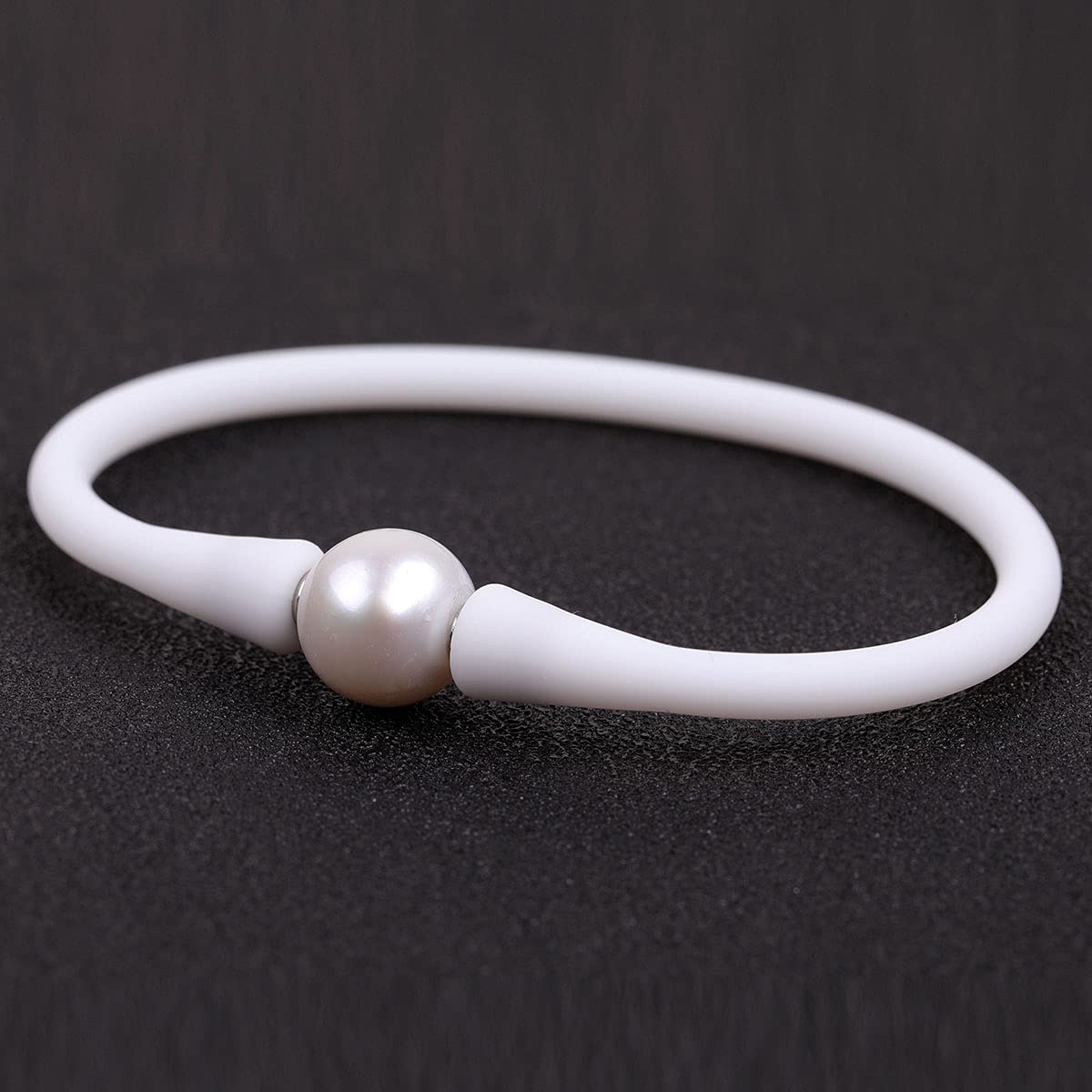 JOE FOREMAN 11mm Real Pearl Bridesmaid White Mood Stackable Silicone Rubber Stretch Freshwater Cultured Pearl Jewelry Bracelets for Women 7"