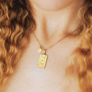 Zodiac Sign Necklace for Women Constellation Tarot Card Pendant Double Sided Gold Stainless Steel Waterproof NonTarnish Friendship Jewelry Gift（Pisces）