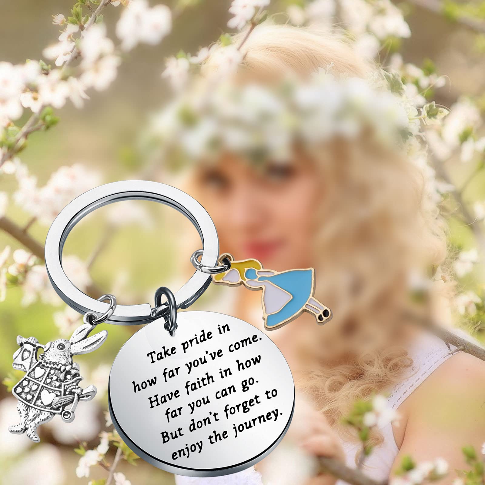 FUSTMW Alice Gifts Keychain Rabbit Alice Pendant Wonderland Inspired Gifts Cartoon Keepsake Keychain Friendship Gifts (silver)