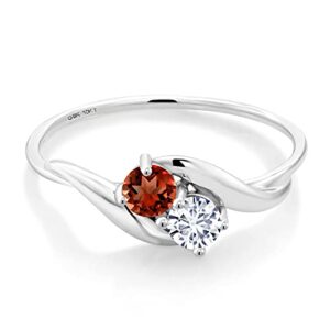 Gem Stone King 10K White Gold 2-Stone Engagement Ring Round Red Garnet and Moissanite (0.36 Cttw) (Size 7)