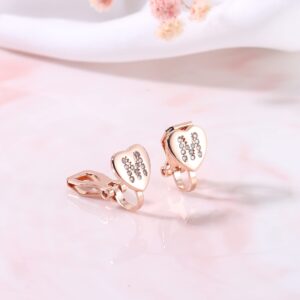 FUNRUN JEWELRY Heart Initial Clip on Stud Earrings for Women Rose Gold Plated Dainty Alphabet Letters A-Z Stud Earrings Non Pierced Stud Earrings(M)