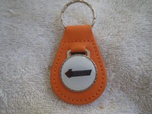 1982-1987 regal gran national gran sport logo leather keychain - pumpkin