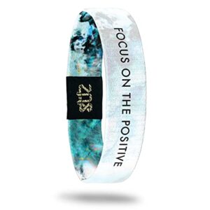 zox bracelets — focus on the positive | stretchy elastic band with motivational affirmations and beautiful artwork, great gift for men, women, and kids (medium)