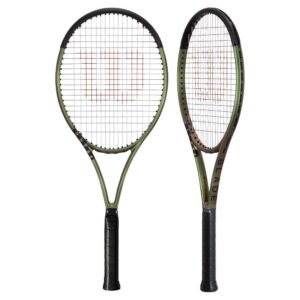 Wilson Blade 100L v8 Tennis Racquet (4_3/8)