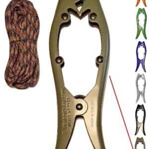 FunFishingIdeas Brush Gripper Made in USA Securely Anchor Your Kayak, Canoe or Boats up to 22 feet in Seconds. The Harder You Pull The Tighter It Grips (Camo)