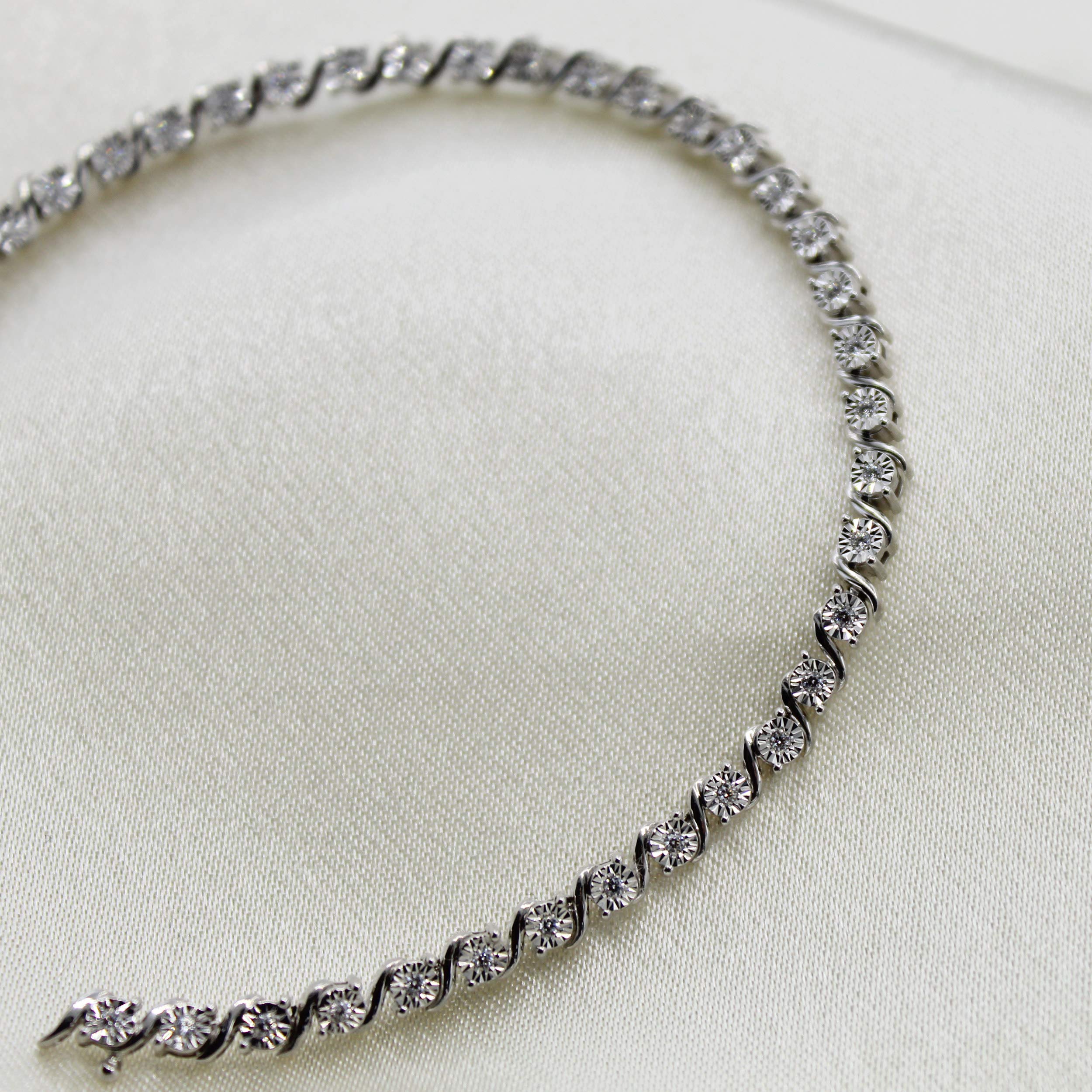 Fifth and Fine 1/2 Carat tw Natural Diamond Tennis Bracelet in 925 Sterling Silver