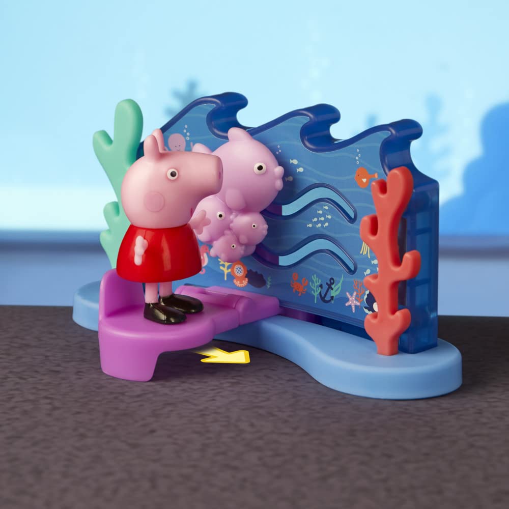 Peppa Pig Peppa’s Aquarium Adventure Playset Preschool Toy: 4 Figures, 8 Accessories Ages 3 and Up