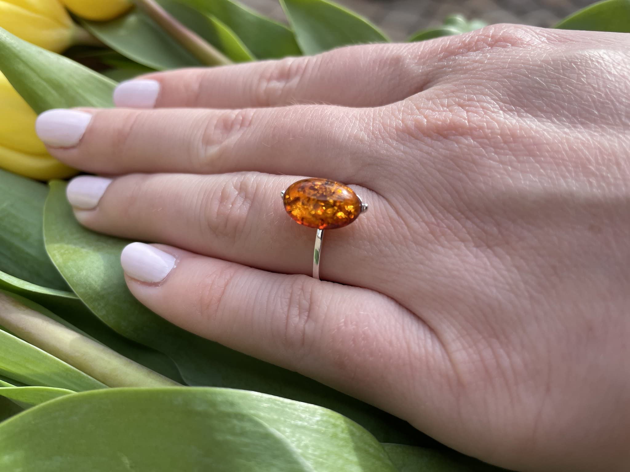 Gift Shoppe By Nina Natural Baltic Elegant Cognac Amber and Sterling Silver Ring (7)