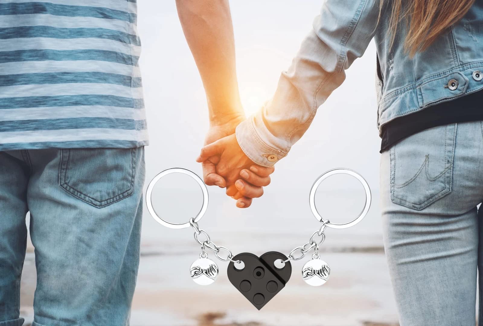 LGOUYGG Heart Keychain for Couples/Friendship, Matching Brick Keychains Set for Girlfriend/Boyfriend, Boys Girls Sweet Gifts (Black)