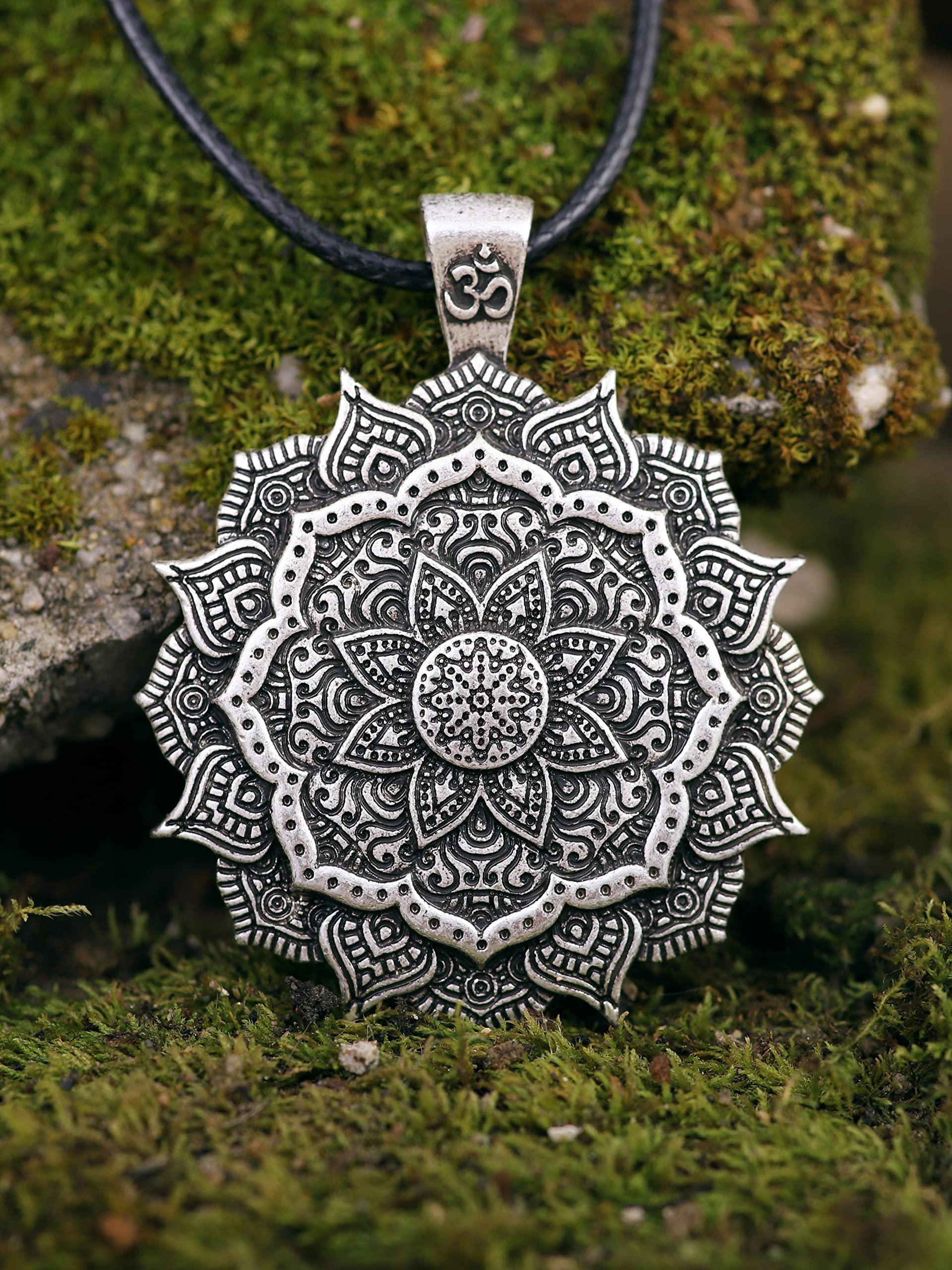 HAQUIL Mandala Flower of Life Necklace, Buddhist Lotus Flower Om Mandala Pendant, Faux Leather Cord, Mandala Gift