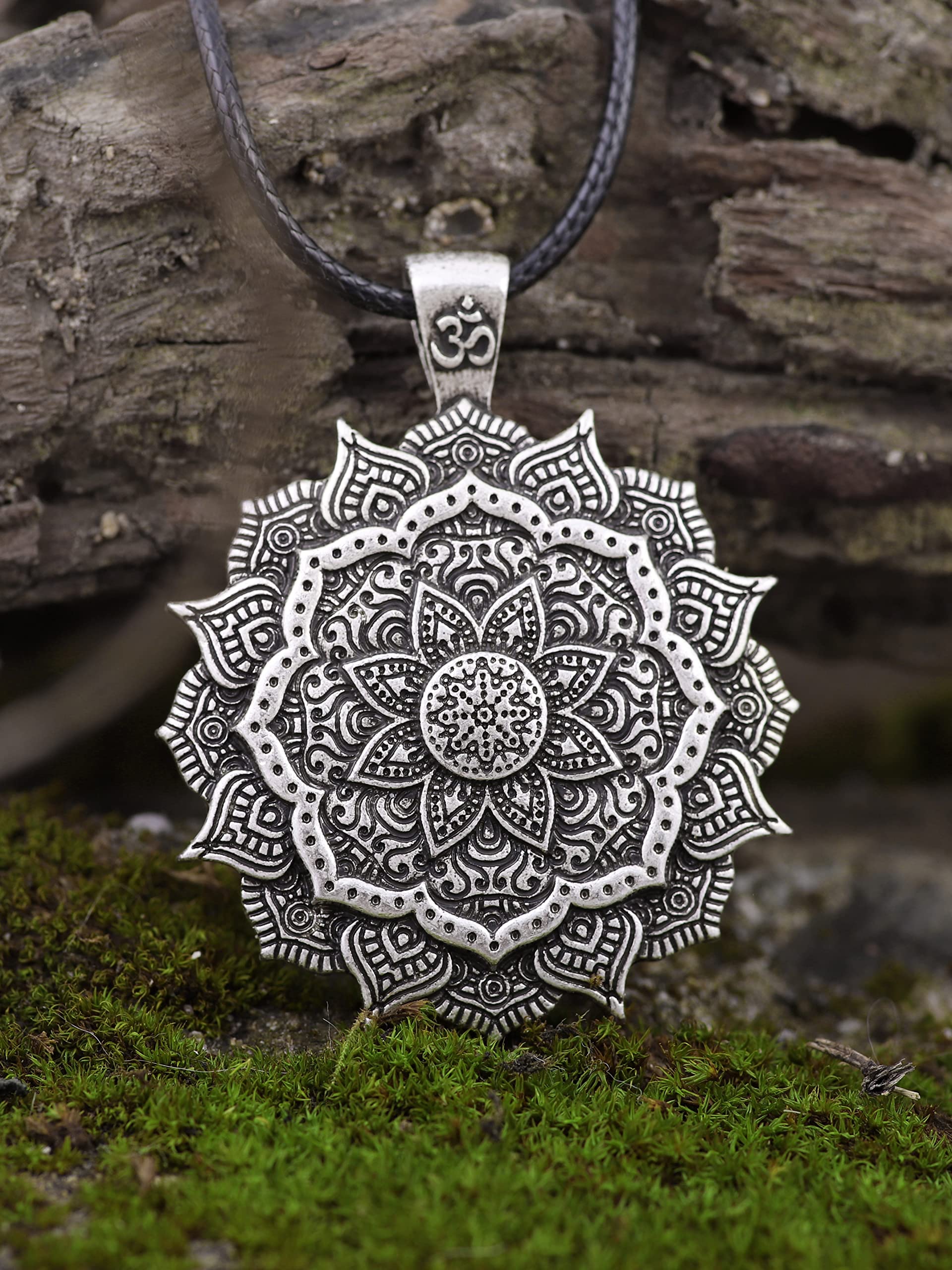 HAQUIL Mandala Flower of Life Necklace, Buddhist Lotus Flower Om Mandala Pendant, Faux Leather Cord, Mandala Gift