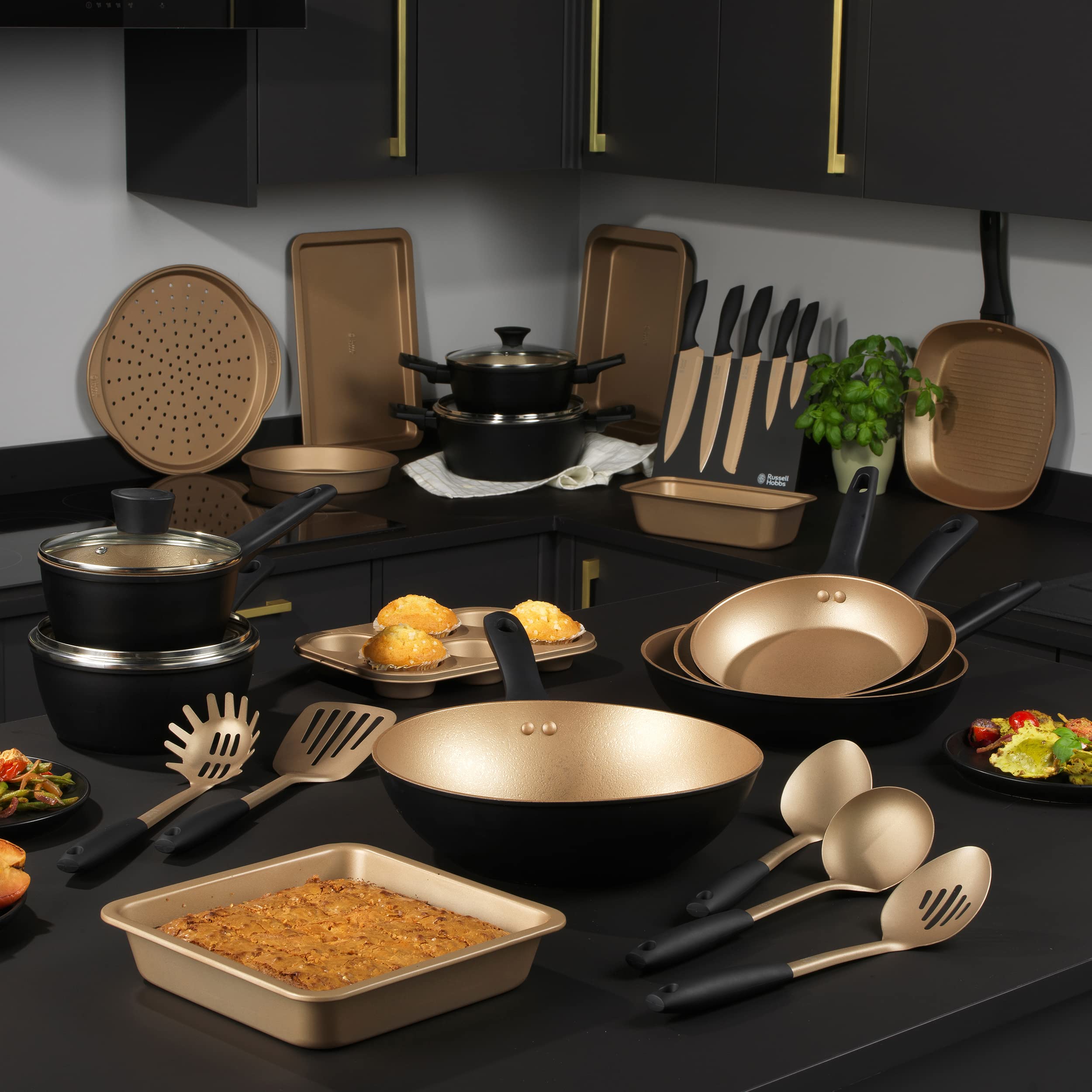 Russell Hobbs RH01674BEU7 Opulence Collection Non-Stick 28 cm Griddle Pan, Induction and Dishwasher Safe, PFOA Free, Black and Gold, Aluminium, Grill Pan, Sear, Fry, Metal Utensil Safe, Easy Clean