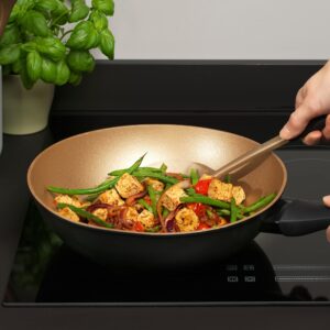 Russell Hobbs RH01672BEU7 Opulence Collection Non-Stick 28 cm Stirfry Pan, Induction and Dishwasher Safe, PFOA Free, Black and Gold, Aluminium Body, Soft Bakelite Handle, Metal Utensil Safe