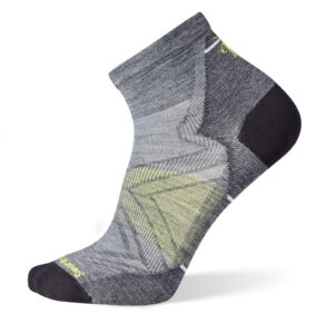 smartwool men's run zero cushion ankle socks, medium gray, medium