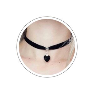 yheakne punk black velvet choker necklace love heart pendant necklace vintage black satin choker necklace gothic retro leather collar necklace chain jewelry for women and girls prom party gifts