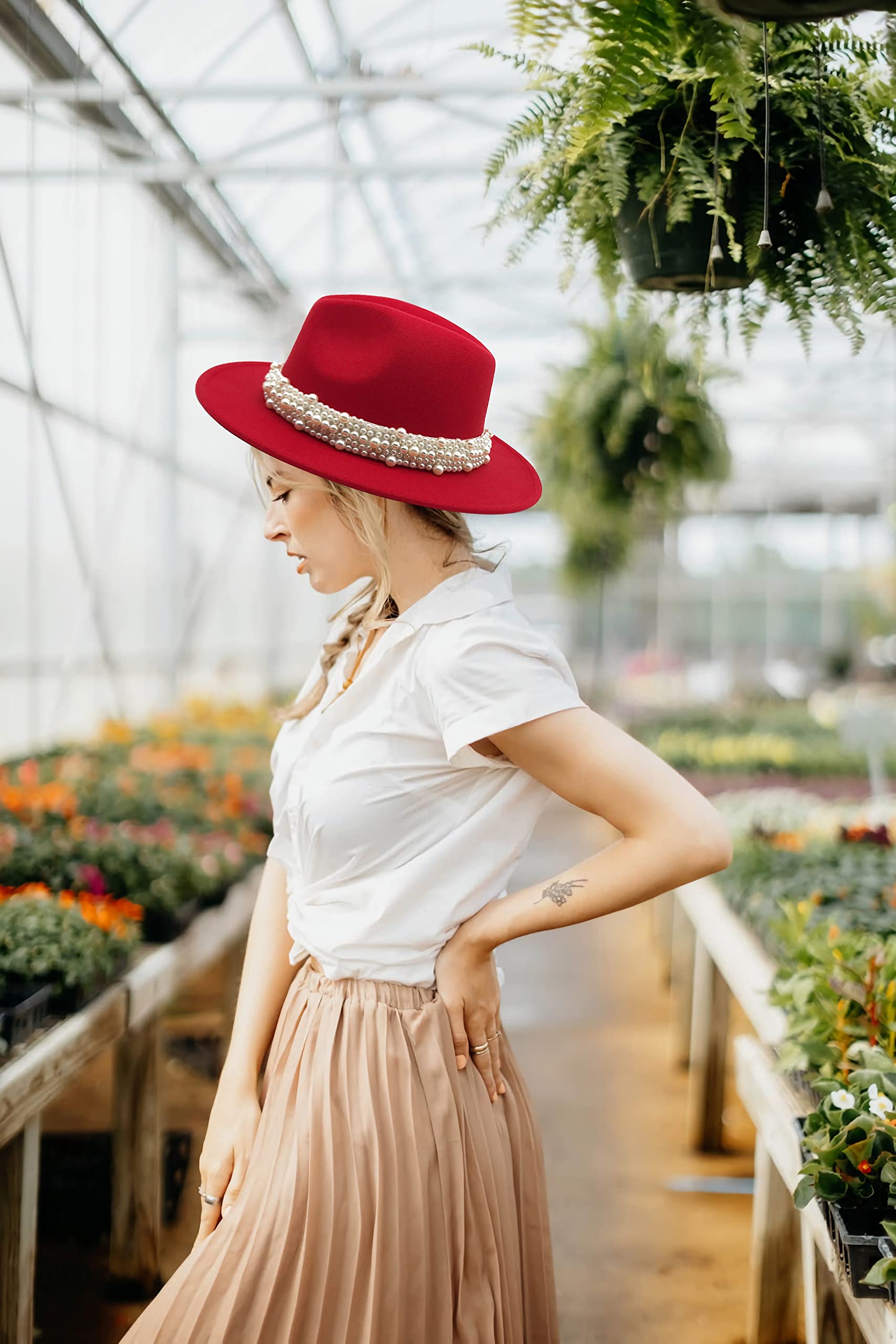 Qkrlamx Black Fedora Hats for Women Wool Panama Hat with Pearl Band Wide Brim Felt Hat Classic Trilby Hat Red