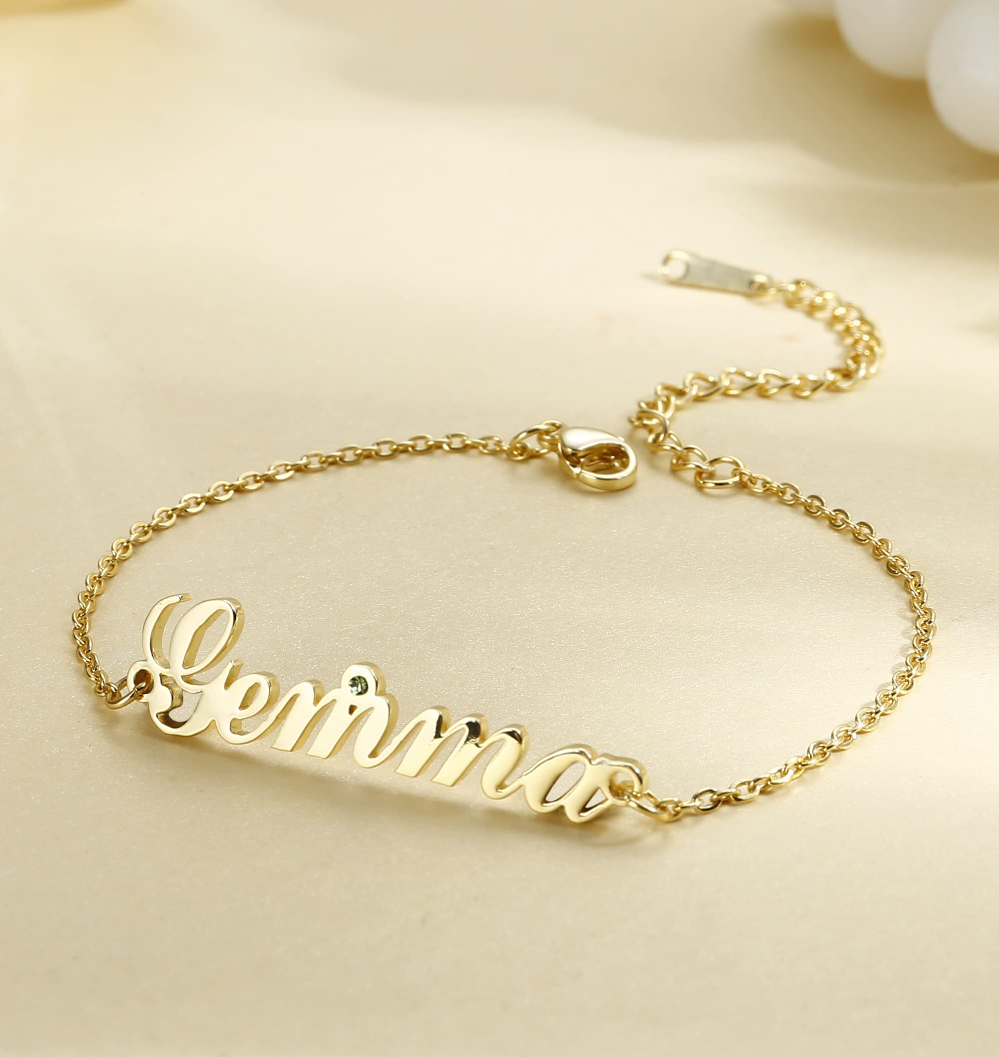 Jewenova Custom Name Bracelet 18K Gold Plated Cuban Chain Figaro Chain Name Bracelets Personalized Jewelry for Gift for Women