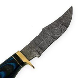 Custom Handmade Damascus Steel Hunting Knife/Skinning Knife SS-17453 (Blue & Black Wood) (Red) (Blue)