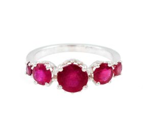 7 mm round cut natural red ruby gemstone 925 sterling silver july birthstone three stone proposal ring for girlfriend gift (rose gold rhodium plated silver, 9)