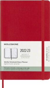 moleskine classic 18 month 2022-2023 weekly planner, soft cover, large (5" x 8.25"), scarlet red