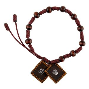 adjustable brown cord with wooden beads catholic scapular bracelet, our lady mt carmel traditional christian scapulars prayer jewelry for men and women, religious gifts for loved ones, 7 inches