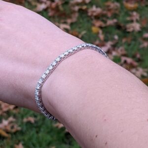 TwoBirch 18k White Gold Plated Tennis Bracelet 3MM with Round Moissanite (Sterling Silver, Size 7.5, 5.7 CT DEW)