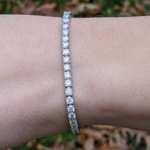 TwoBirch 18k White Gold Plated Tennis Bracelet 3MM with Round Moissanite (Sterling Silver, Size 7.5, 5.7 CT DEW)