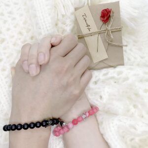 Ymeeaa Couples Bracelets King&Queen Crown His and Her Heart Matching Long Distance Relationship Gifts for Boyfriend and Girlfriend on Anniversary Jewelry Women Men.