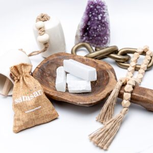 SAMSARI 2 Pcs Natural Raw Selenite Stones with Carry-On Crafted Fabric Bag for Wicca, Reiki & Crystal Healing